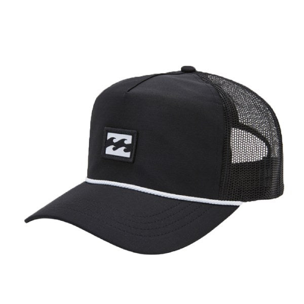 M Platform Hat SP22 – The Boardroom